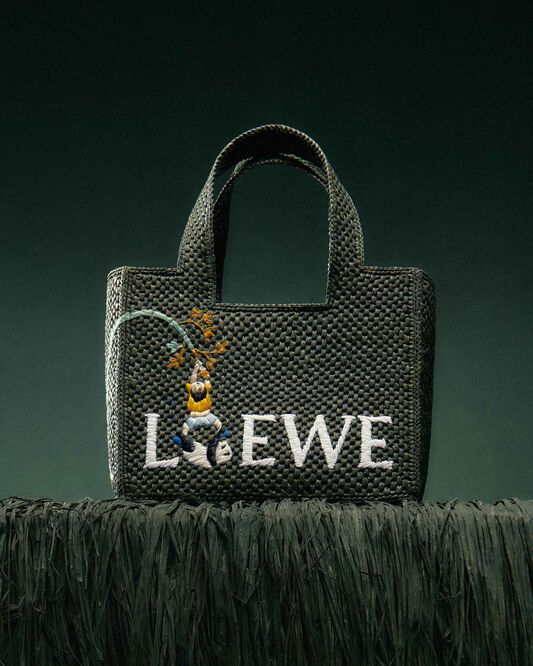 LOEWE x SUNA FUJITA Artworks | LOEWE